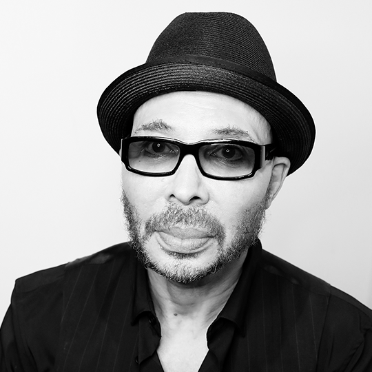 William Simon – Farel Haircare