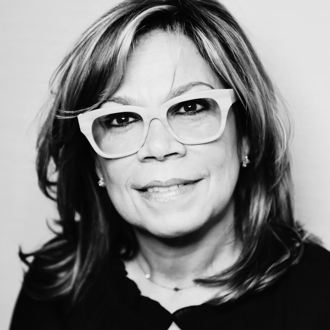 Patricia Garcia – Farel Haircare